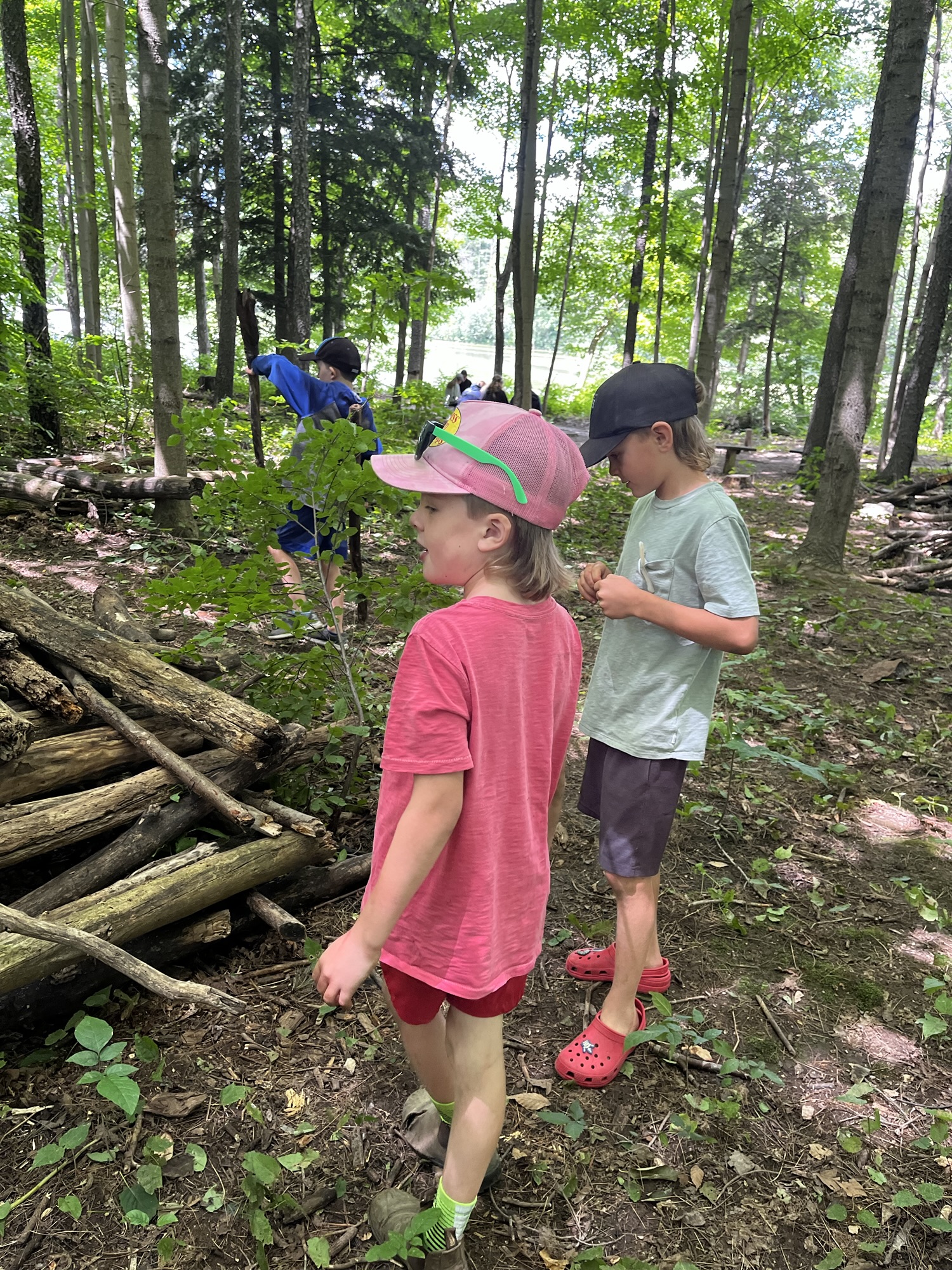 How Nature-Based Mindfulness Can Help Build Resilience in Kids ...