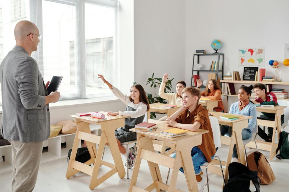 Calming Classroom Strategies: How to Help Students Manage Their ...